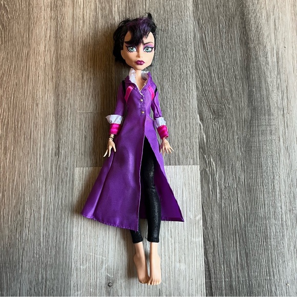 monster high | Toys | Monster High Headless Head Mistress Doll | Poshmark